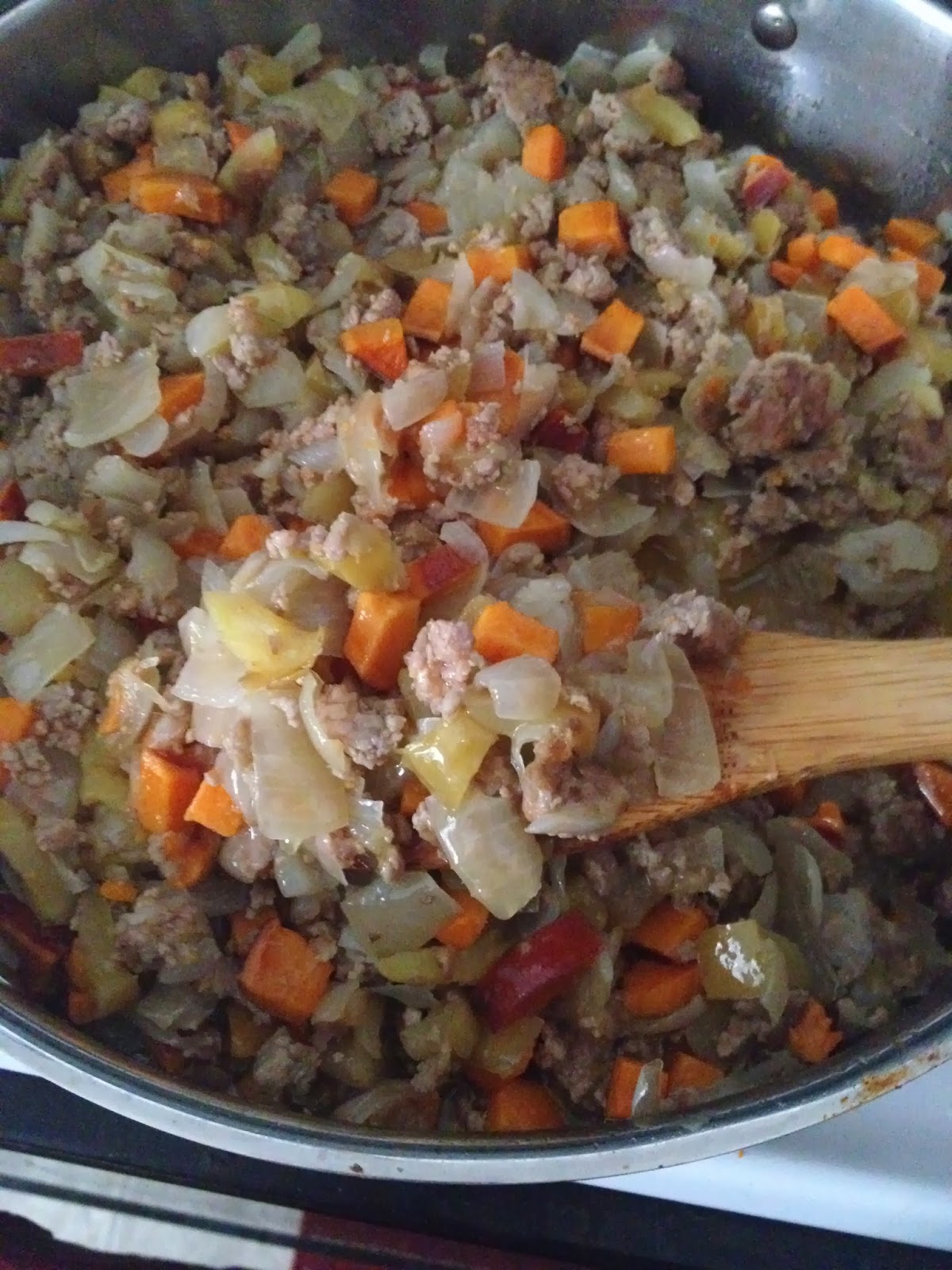5-Ingredient Paleo: Pork Apple Hash (Paleo, Zone)
